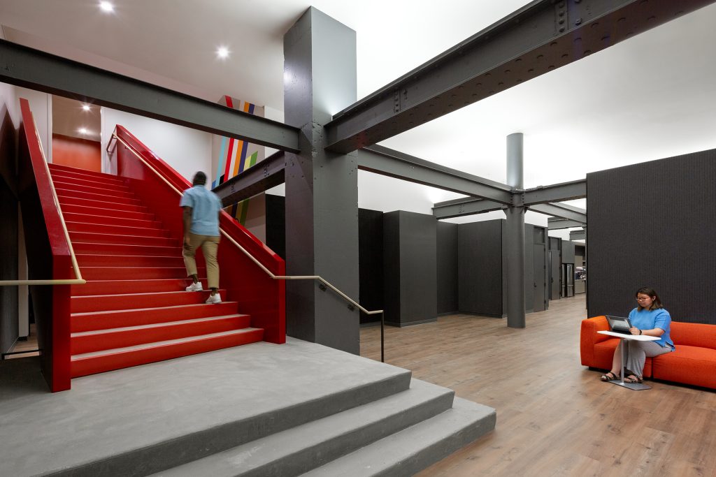 Looking Back: Stairs Unveiled in 2023 that Captured Our Hearts | Synergi